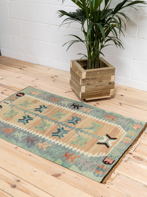 Vintage Turkish Esme Kilim Rug 132x196cm - YASHAR BISH