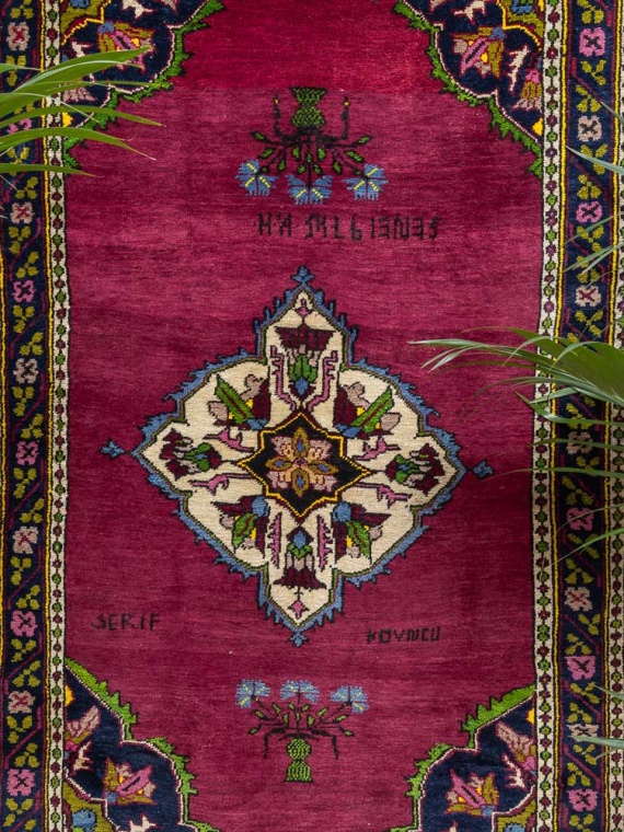 Discover Fine Hand-Knotted Afghan, Turkish, Persian Pile Rugs & Carpets