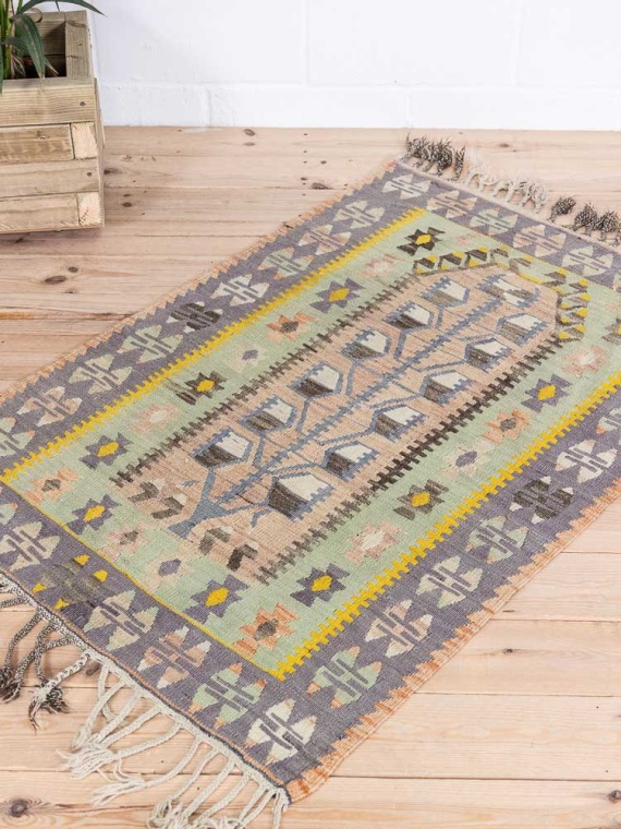 Vintage Turkish Esme Kilim Rug 132x196cm - YASHAR BISH